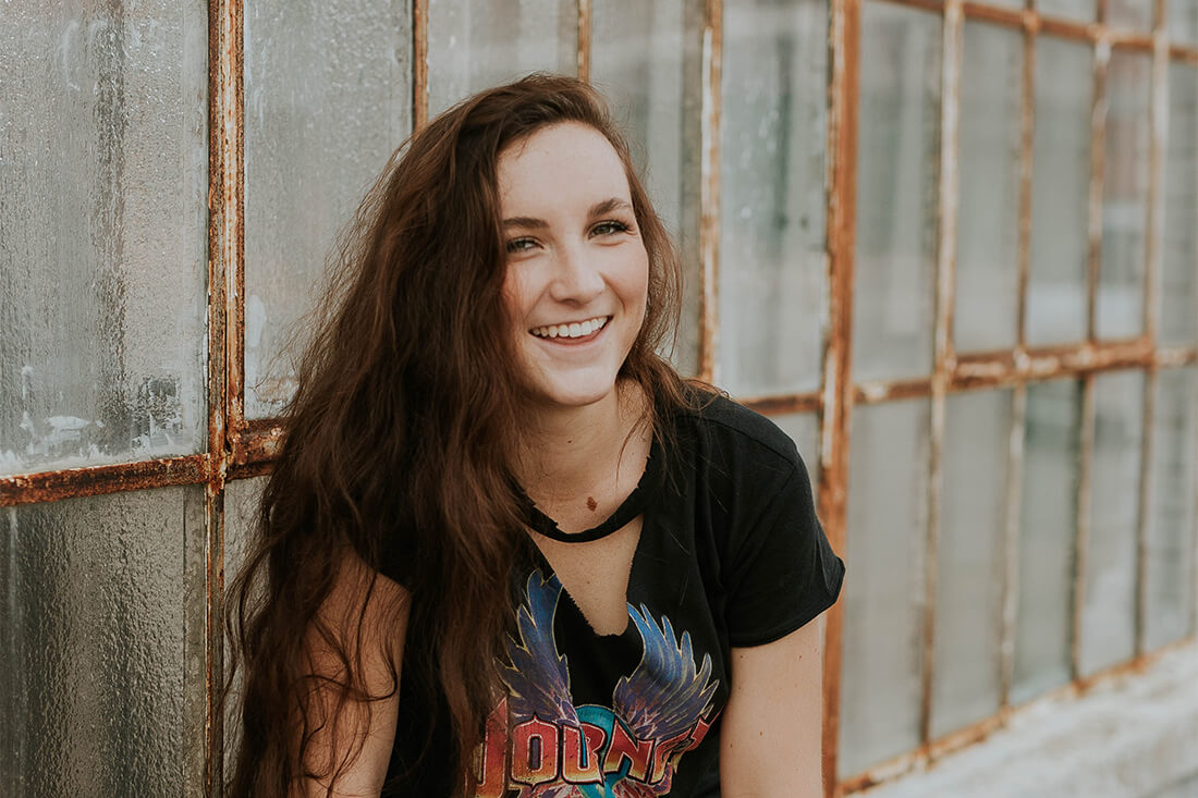 brooke-cagle-274631-crp · By Silke Grane